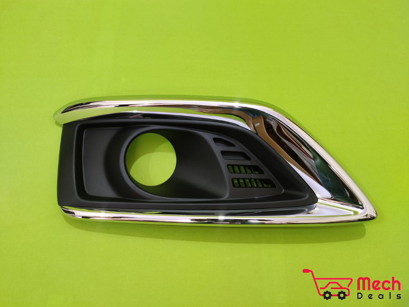 Bezel, Front Fog Lamp, L-71760M82R10-C48-Maruti Suzuki- mechdeals.com